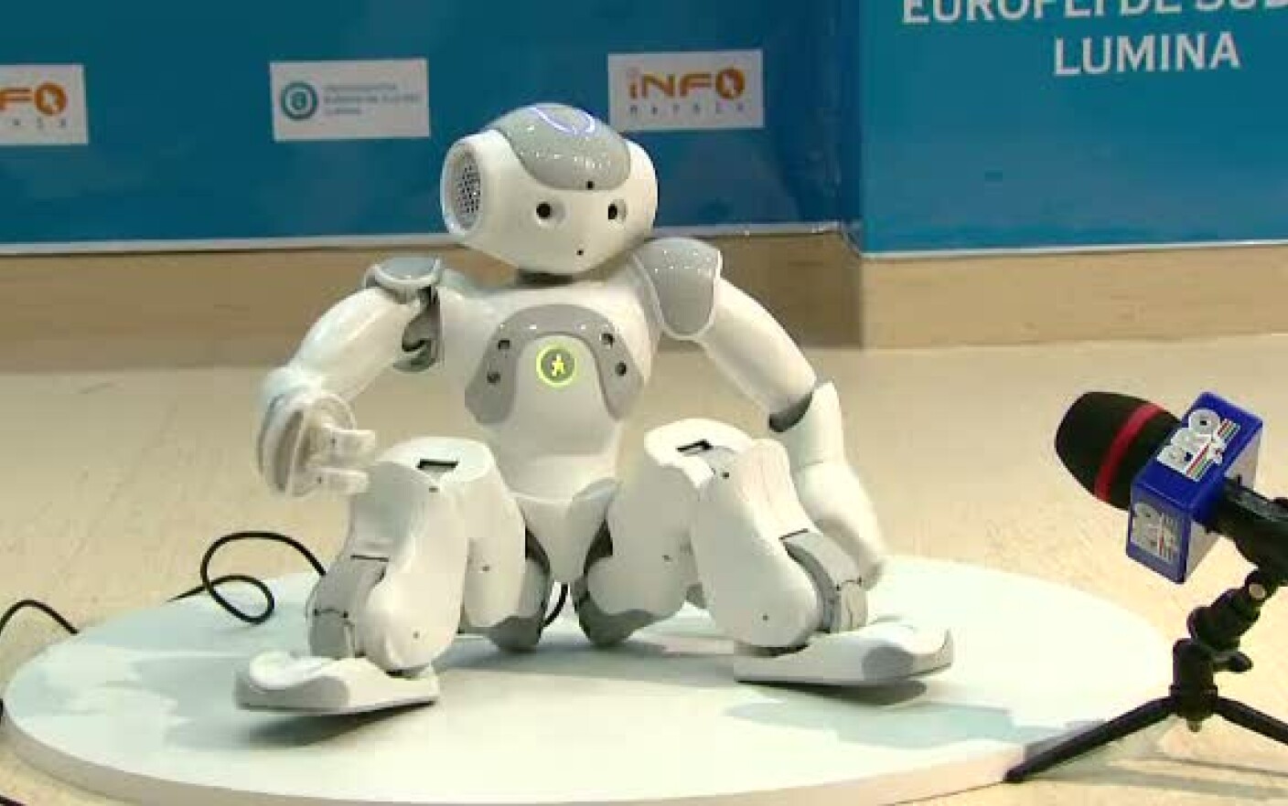 Proiectele romanilor, fata in fata cu cel mai avansat robot umanoid din ...