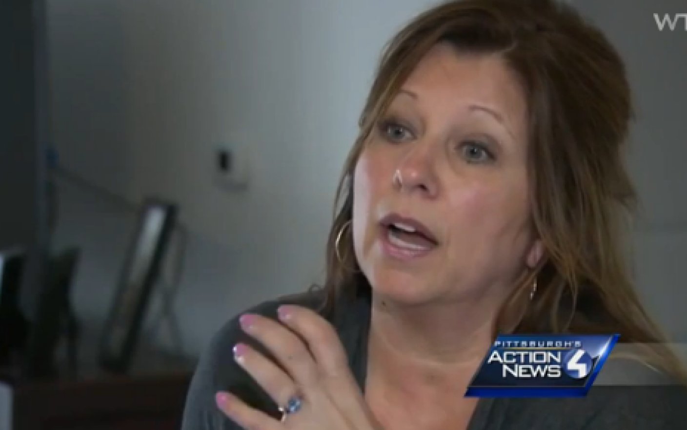 O femeie din Statele Unite sustine ca este verisoara Fecioarei Maria ...