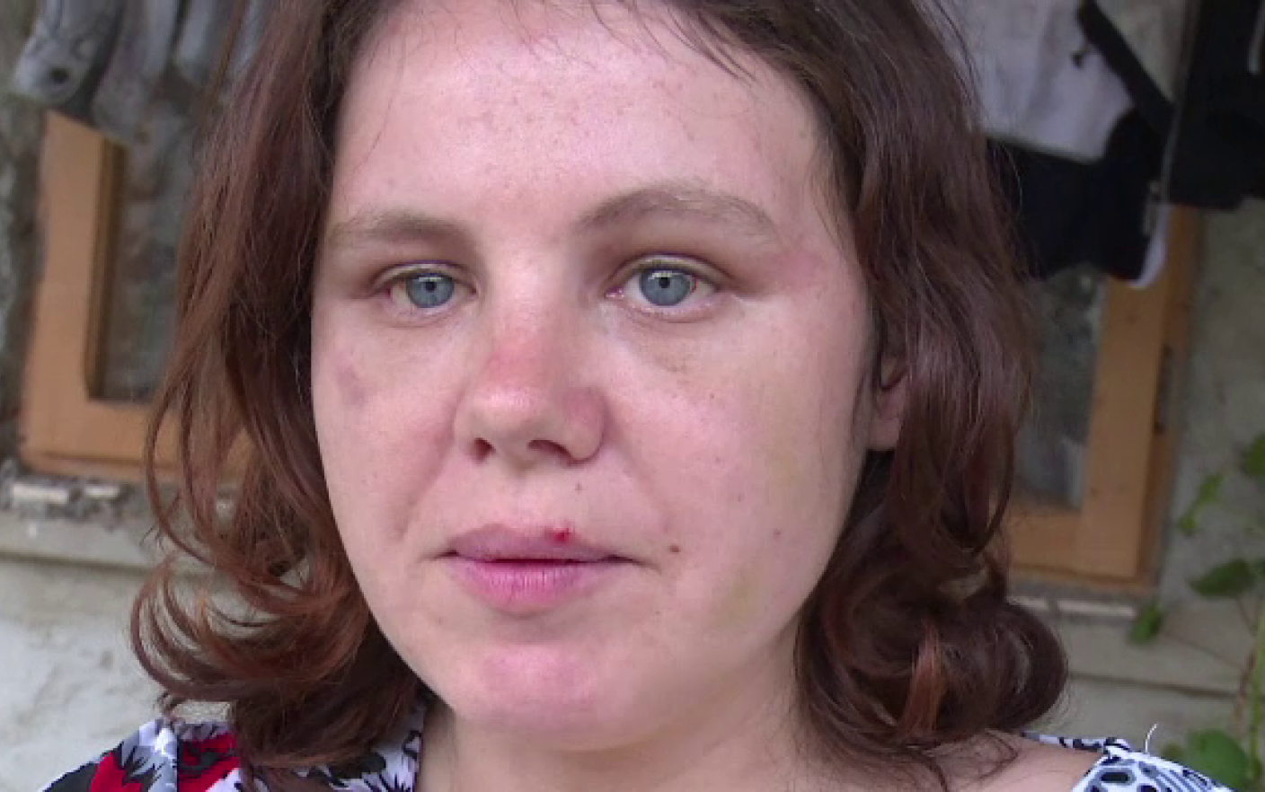 Tanara din Dambovita, snopita in bataie si lasata in sant, si-a iertat ...