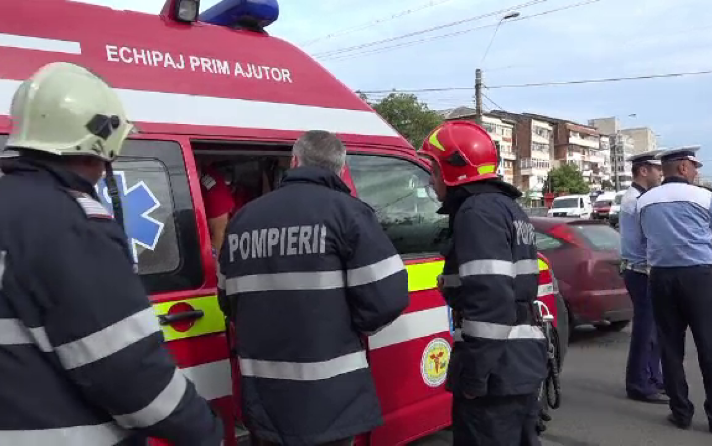 Vânzător ambulant de ziare lovit de un șofer care a fugit. Autorul ...