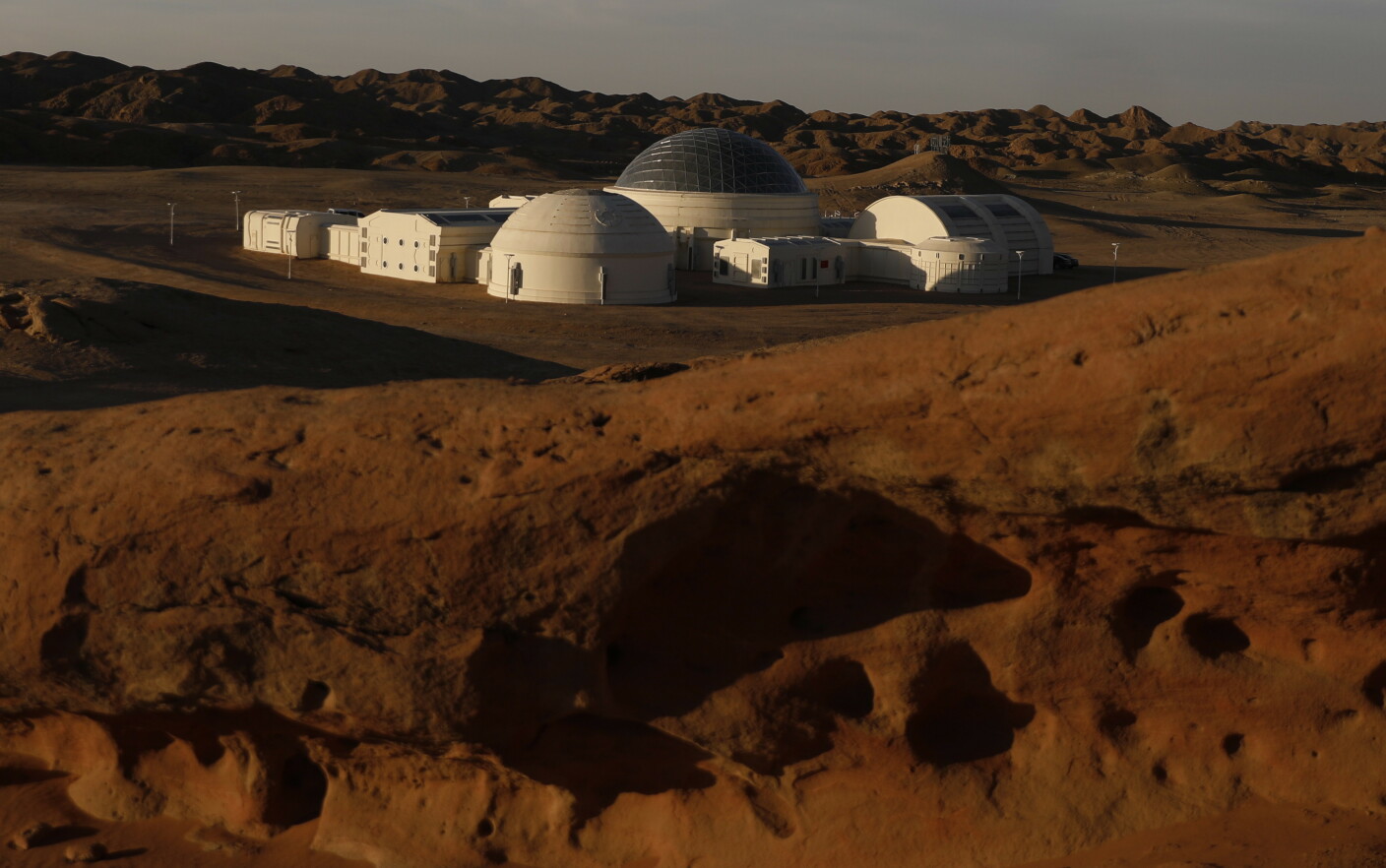 China a construit prima "bază spaţială marţiană". Unde se află de fapt ...