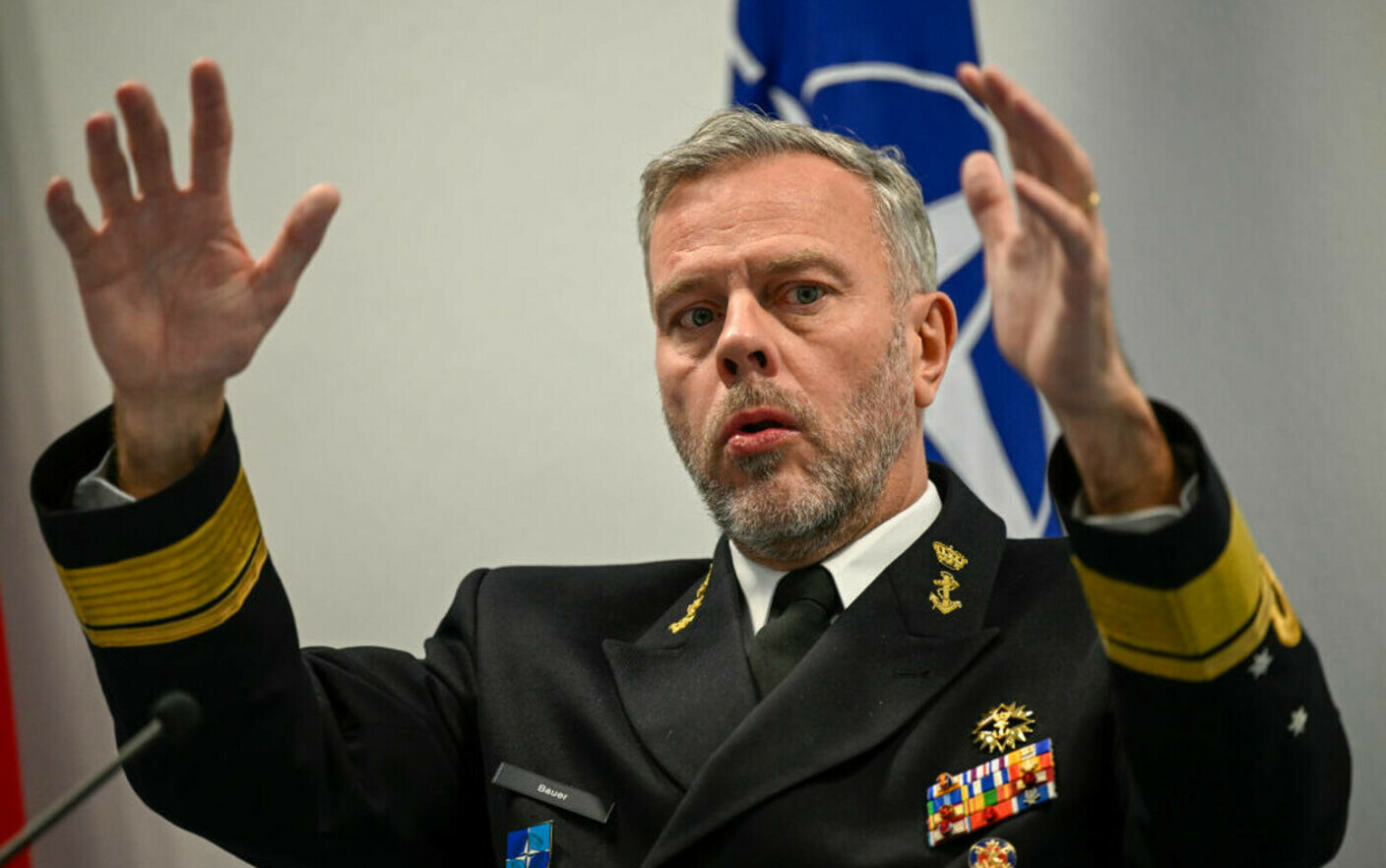 Șeful Comitetului Militar al NATO, Rob Bauer, la București: ”Am ...