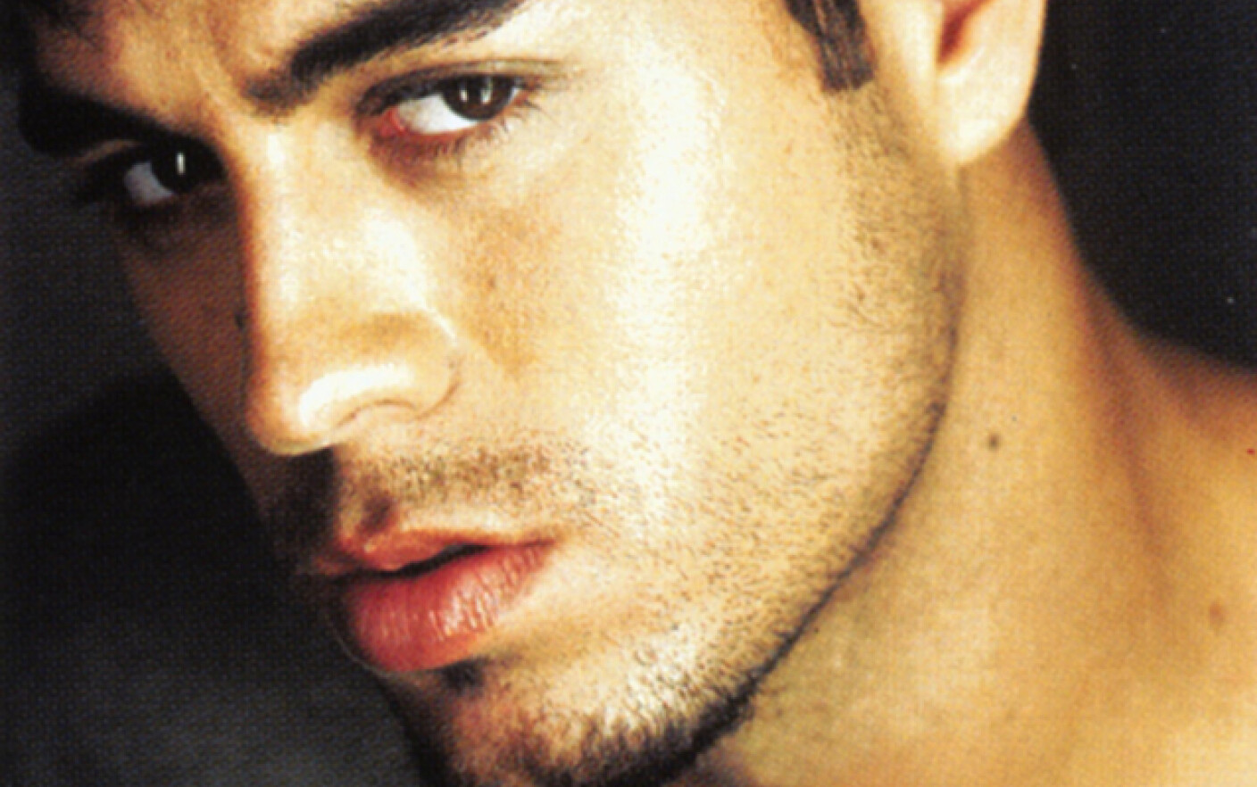 Enrique Iglesias a ragait la Vanghelion - Stirileprotv.ro