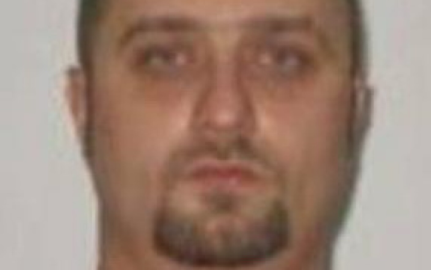 Barbatul arestat in Republica Dominicana NU este Codrut Marta ...