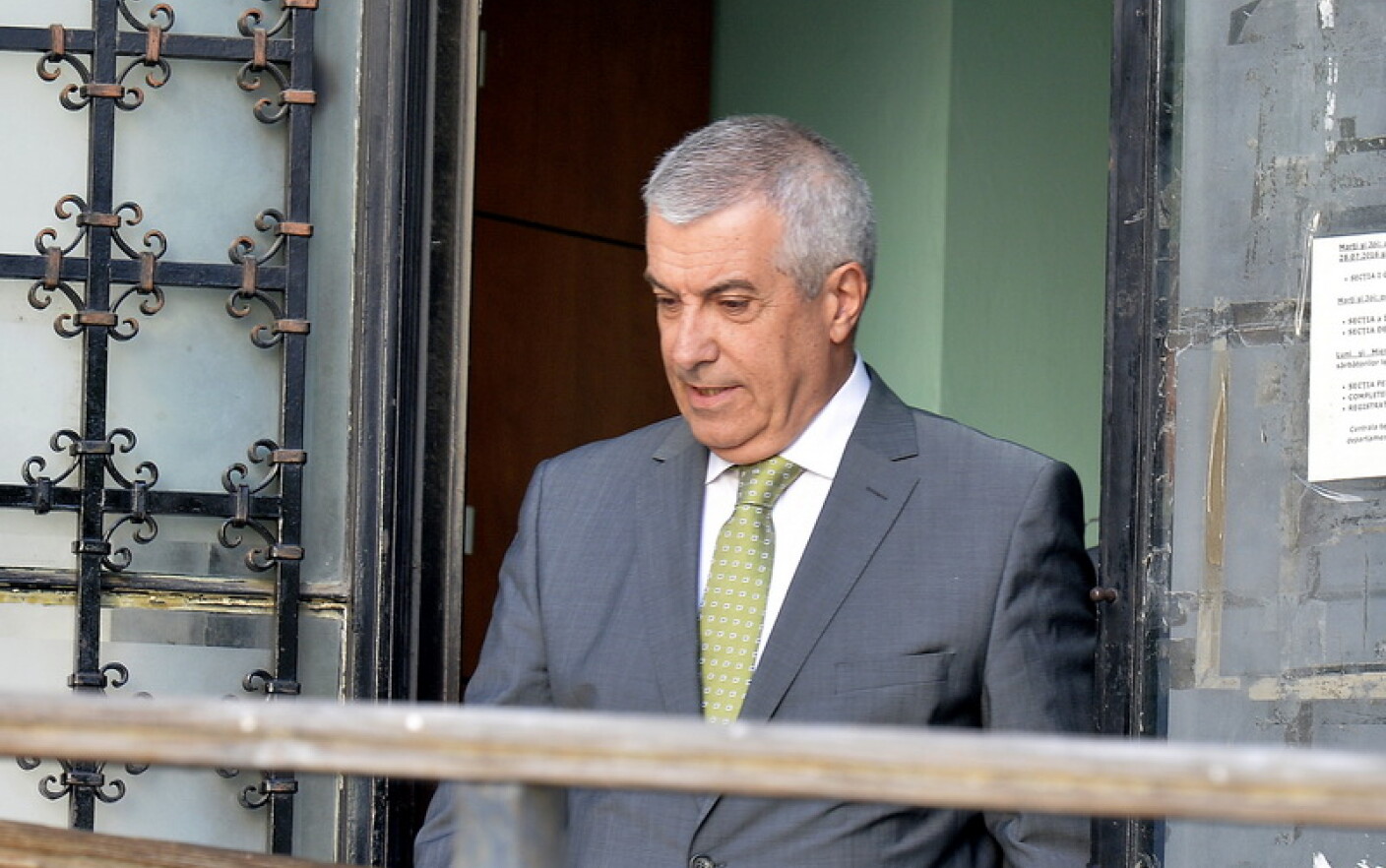 Calin Popescu Tariceanu, audiat la DNA, in dosarul retrocedarilor. Ce a ...