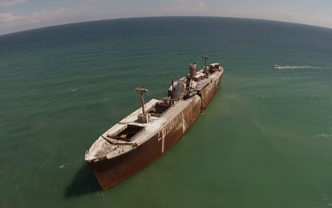 "Evanghelia nimanui". Nava simbol a Costinestiului a ajuns un monument ...