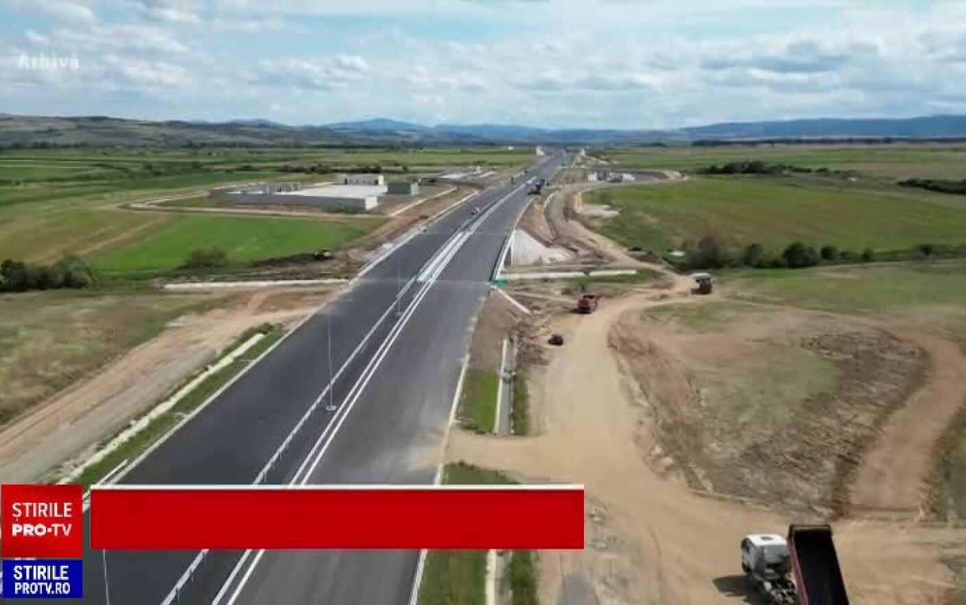 Video - S-au semnat actele pentru un tronson din autostrada Sibiu- Făgăraș. În câți ani vom avea ...
