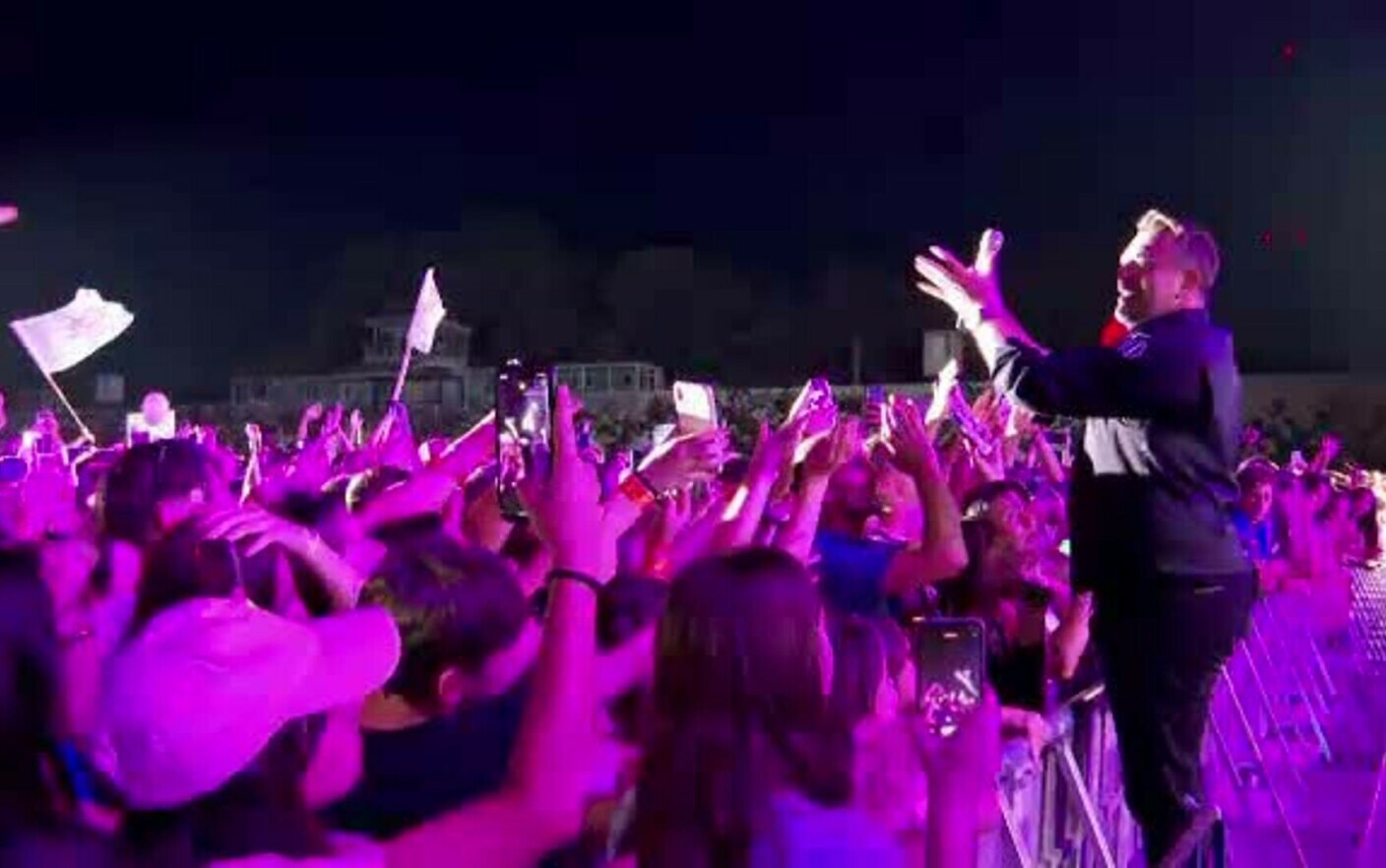 ”Inimo”, festival de fapte bune la Iaşi. Peste 10.000 de oameni au ...