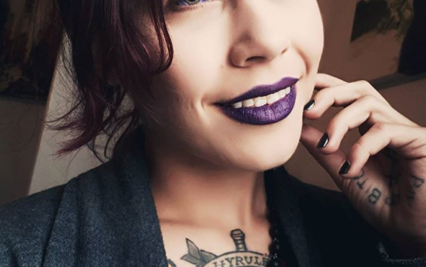 O americancă s-a lăsat tatuată de iubitul ei. „O greșeală masivă. Risc ...