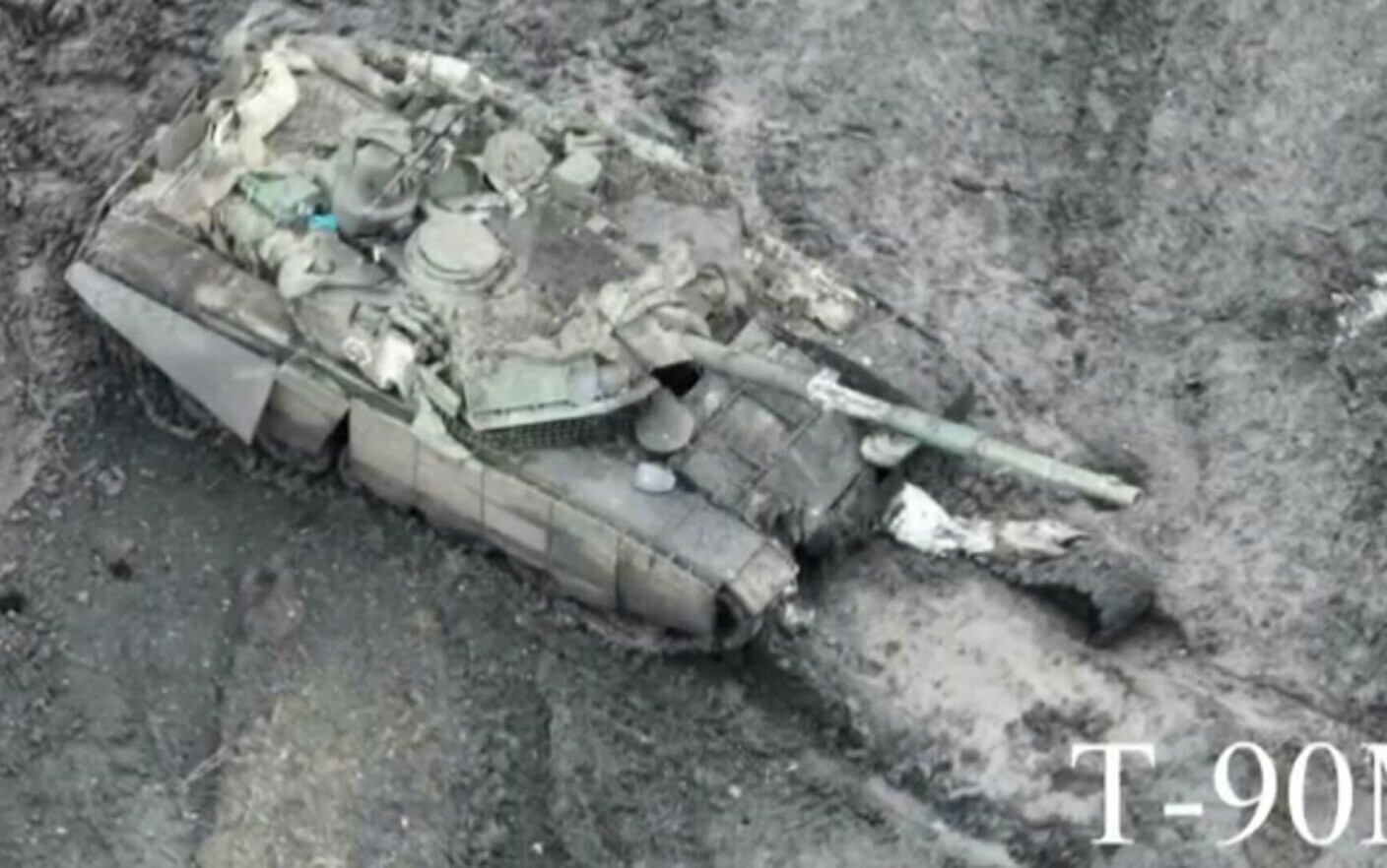 Momentul în care unul dintre cele mai performante tancuri ale rușilor ...