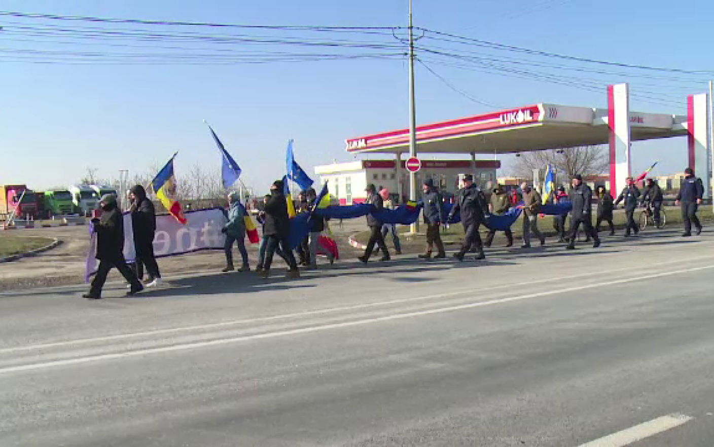 Drapelul UE a ajuns în România. ”Avem datoria de a apăra valorile ...
