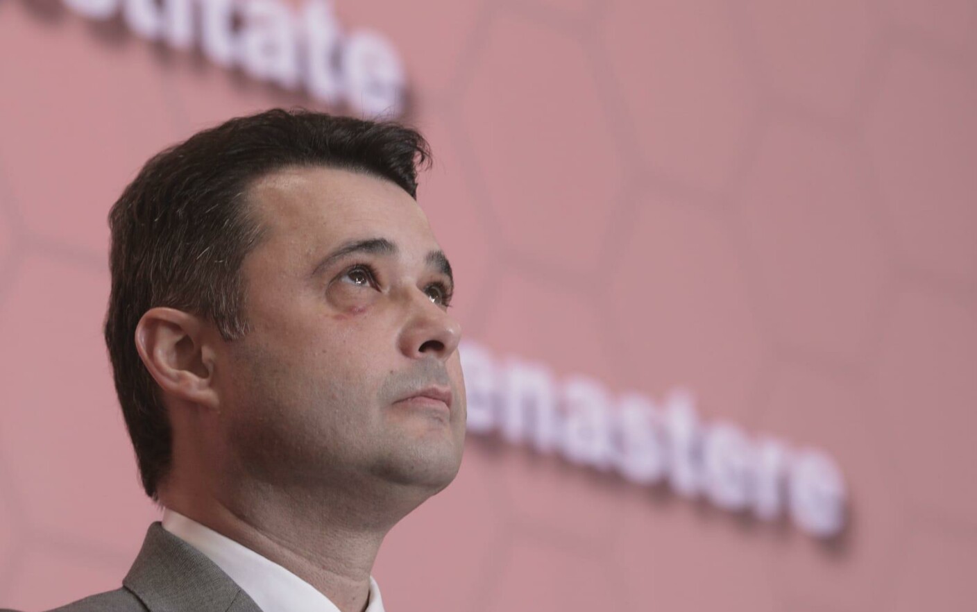 Daniel Florea, prezent la Conferința PSD București cu un ochi vânăt ...