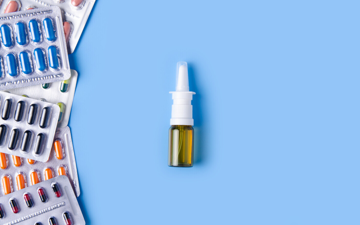 Comercializarea unui spray nazal împotriva Covid-19, suspendată în ...