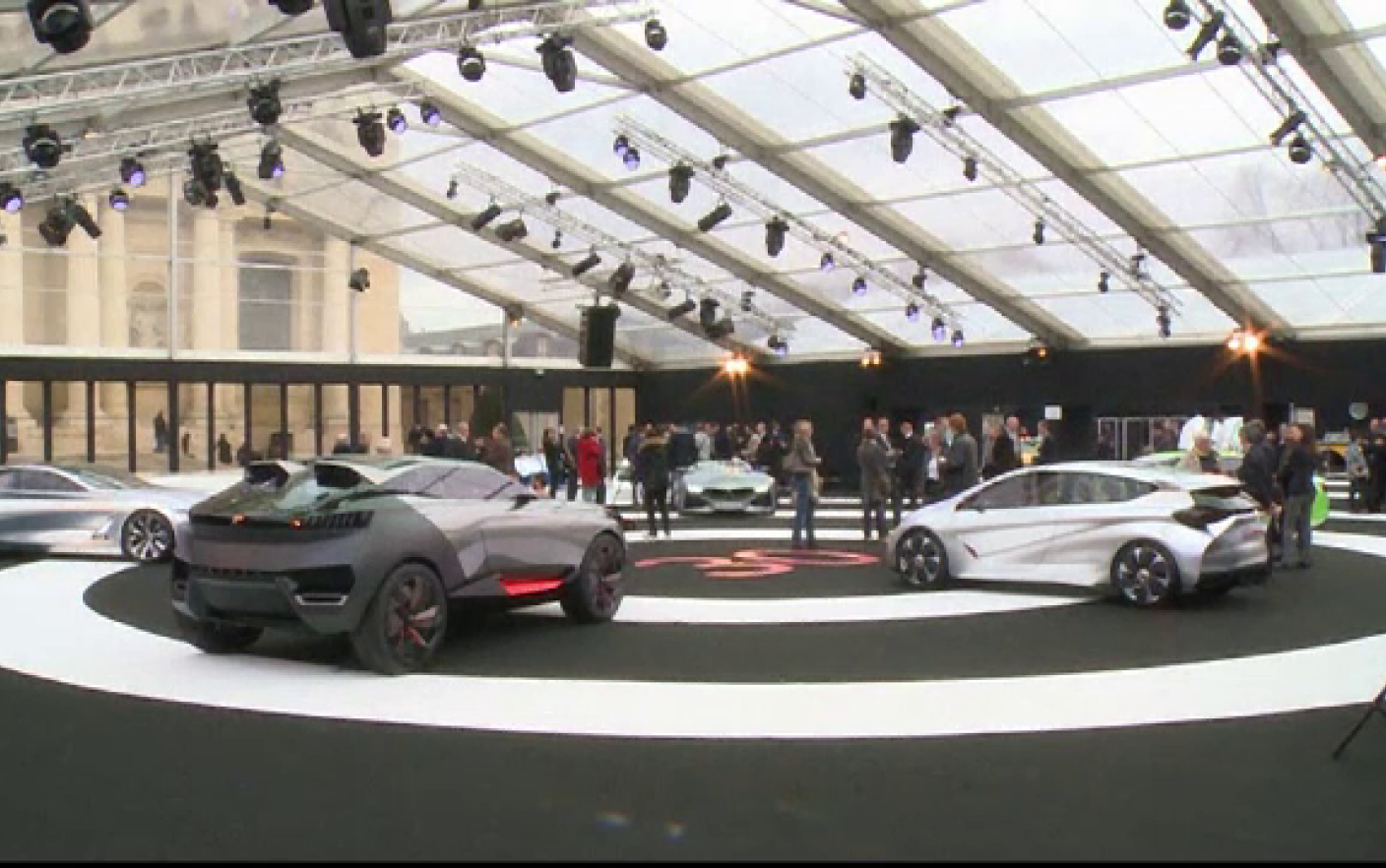 Expozitie de masini concept de la Paris. Cine a produs autoturismul ...