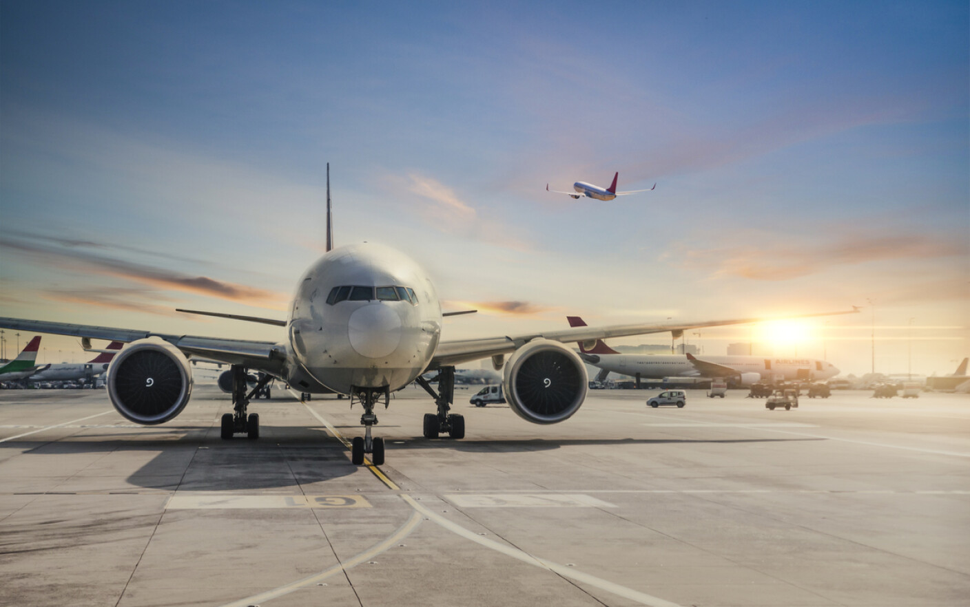 O nouă companie aeriană în România. De când va începe să opereze ...