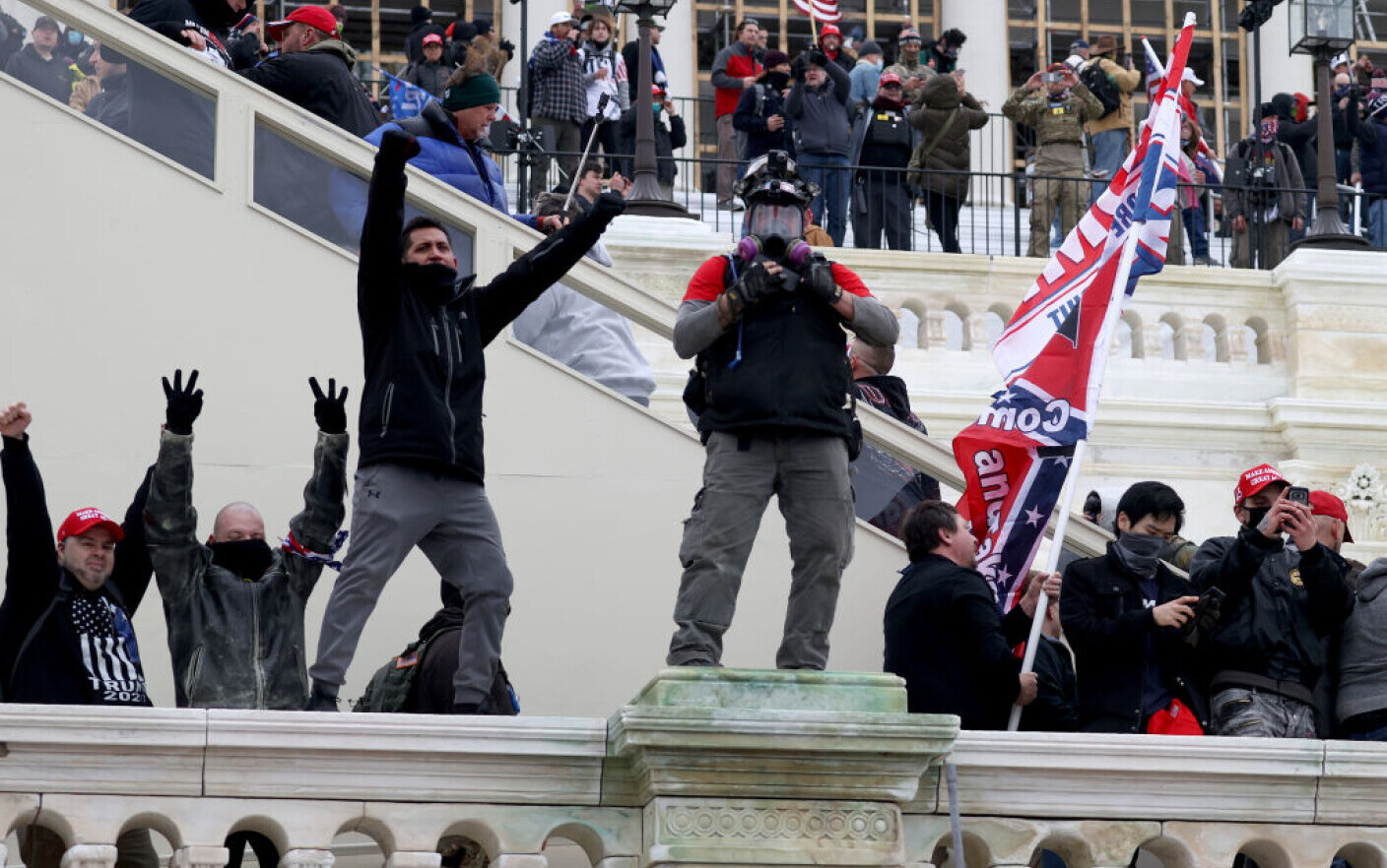 Prima condamnare la închisoare pentru atacul de la Capitoliul SUA. Cât ...