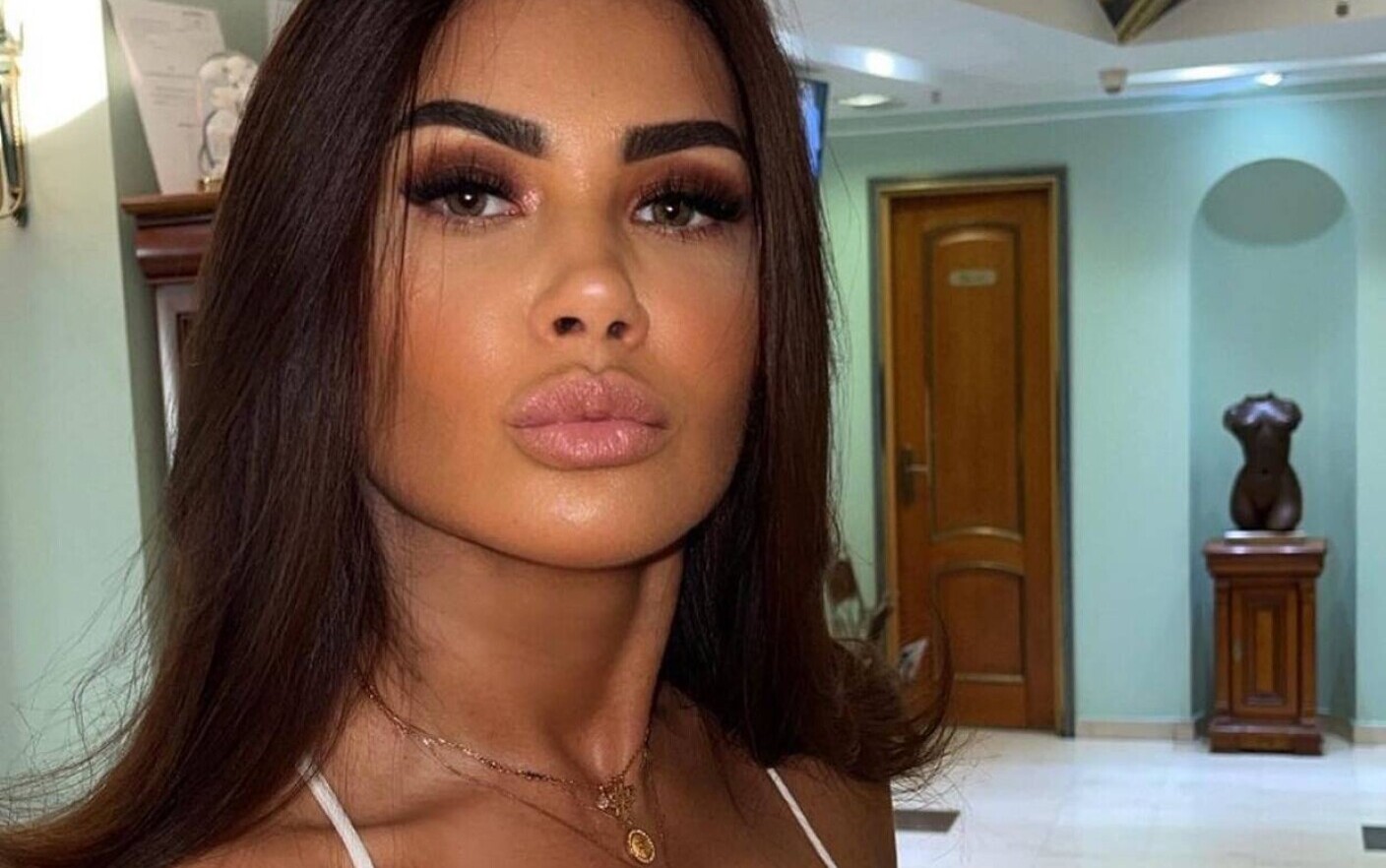 Scandal în trafic, pe Valea Prahovei: Oana Zăvoranu a sunat la 112 după ...