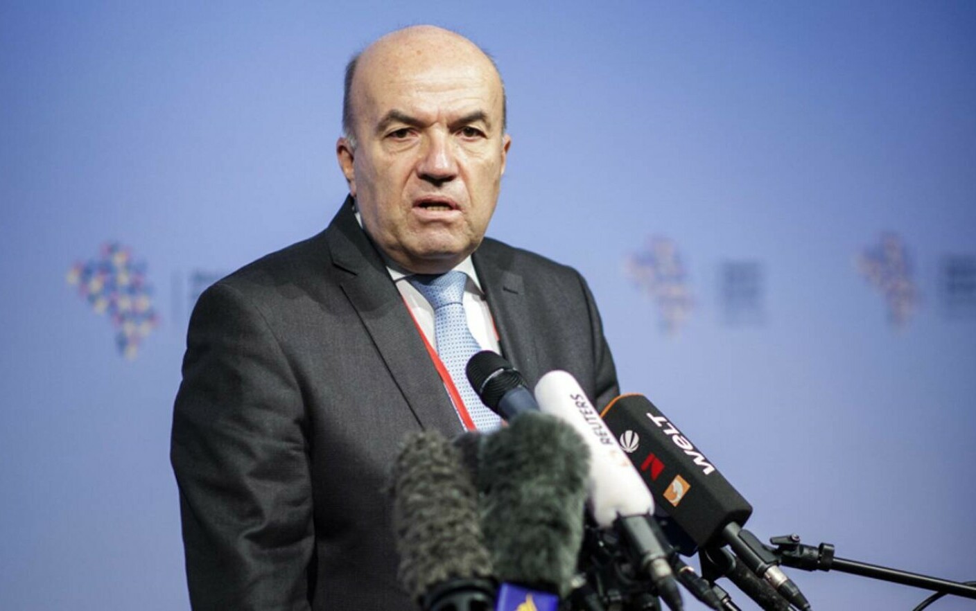 Ministrul bulgar de Externe: 1 octombrie este o dată posibilă pentru ...