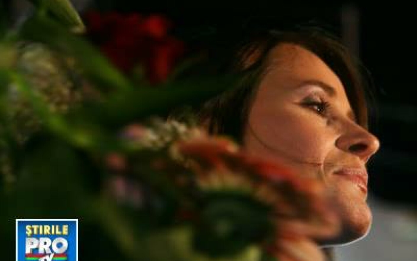 Video - Madalina Manole si refrene de neuitat