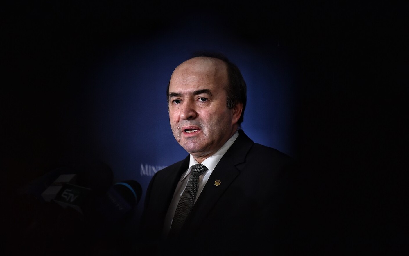 Tudorel Toader, despre DNA: "Nu e obligatoriu să selectăm dintre cei 4 ...