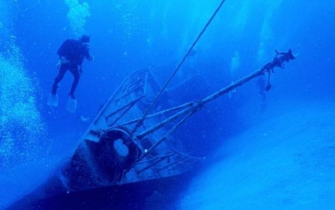 Trei epave ale unor corabii din lemn descoperite la Sulina. Zona ...