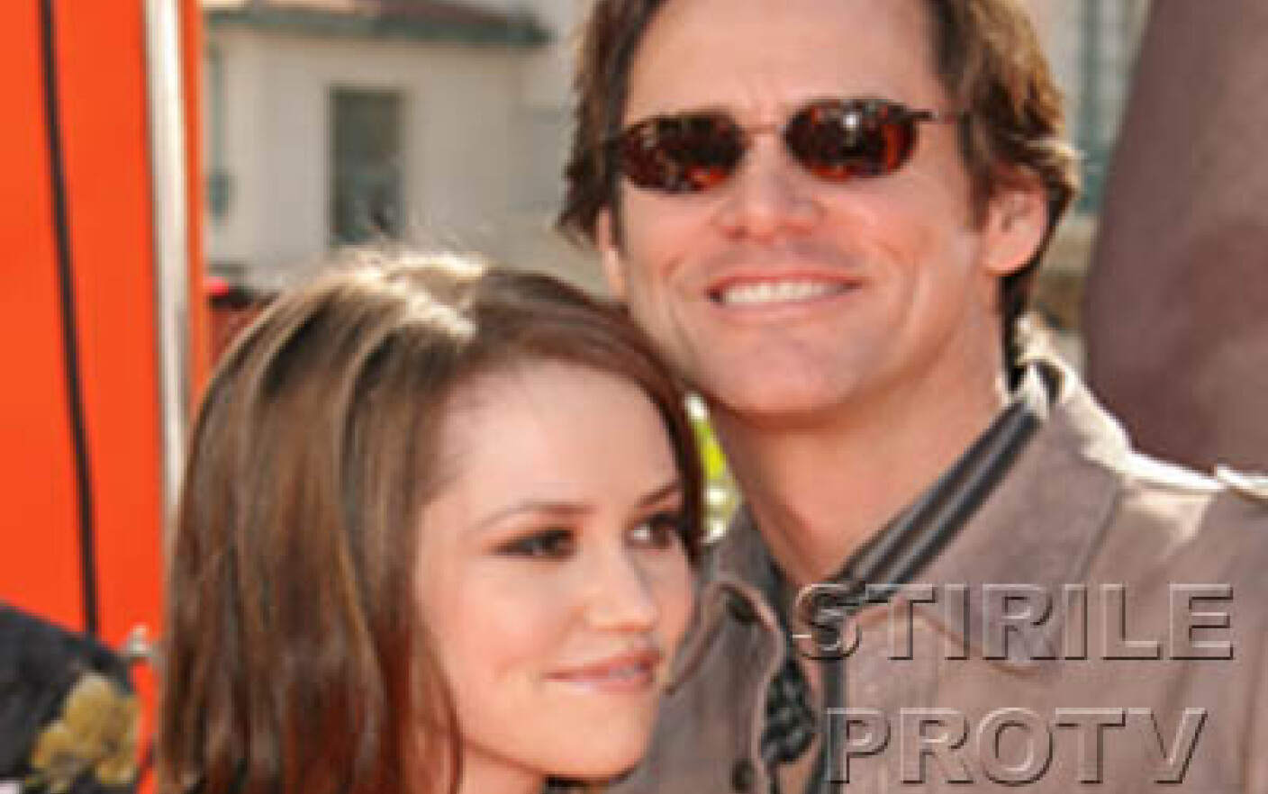 Jim Carrey e bunic la 47 de ani! - Stirileprotv.ro