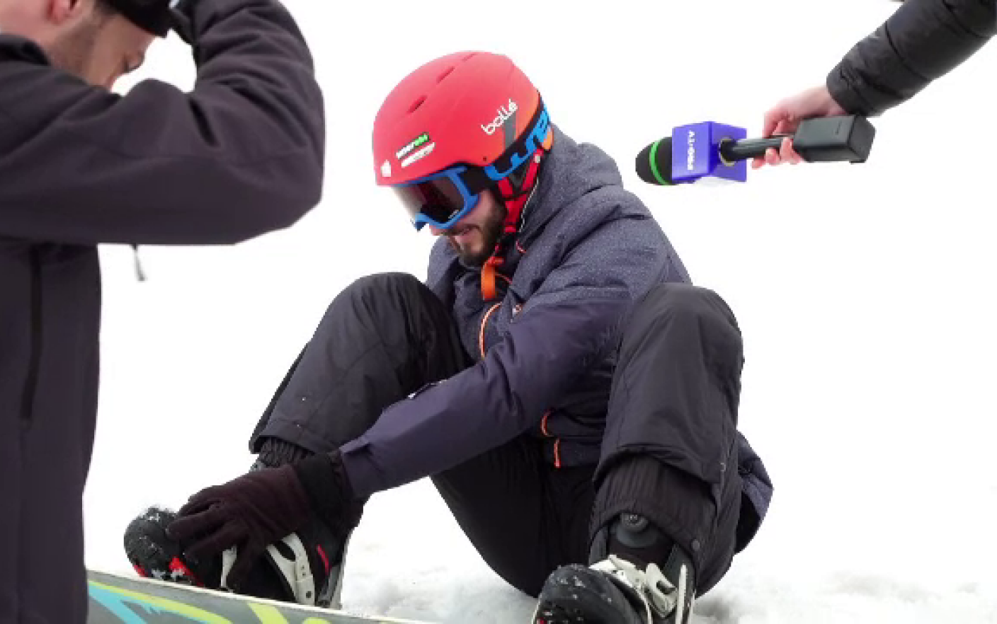 Pățania unui schior începător care s-a urcat cu placa la 1.700 m ...