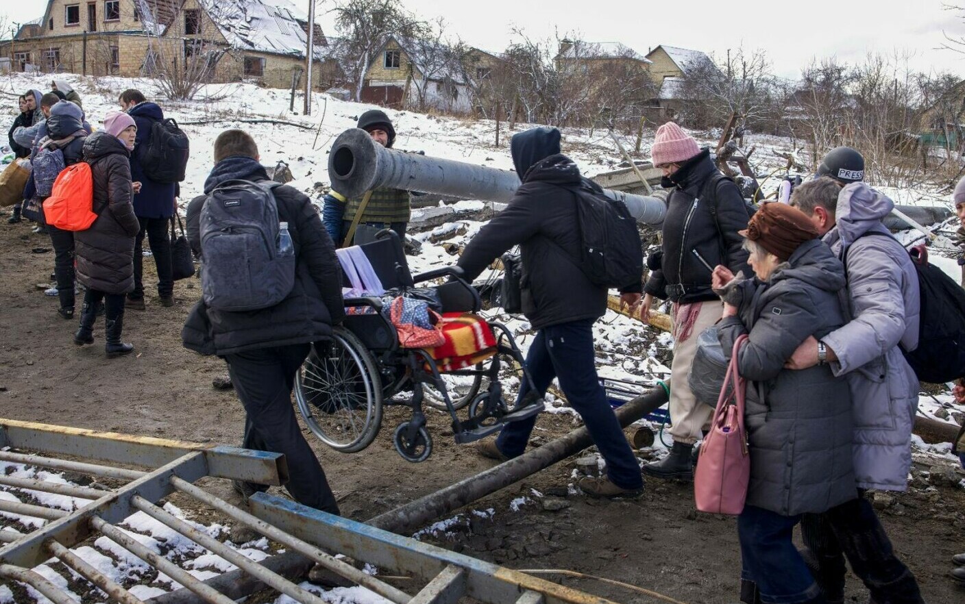 SUA primesc 100.000 de refugiați ucraineni. Ce categorii sunt ...