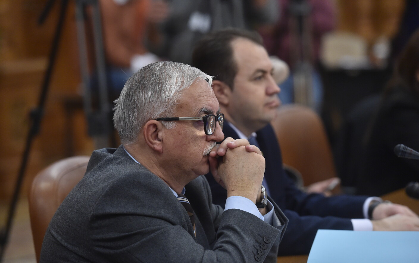 Zegrean, fost judecător CCR: Legea pentru care guvernul şi-a asumat ...