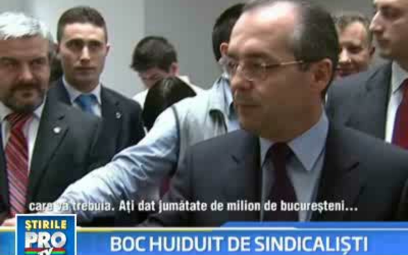 Video - La celebrarea a 30 de ani de metrou, Boc a fost intampinat cu huiduieli!