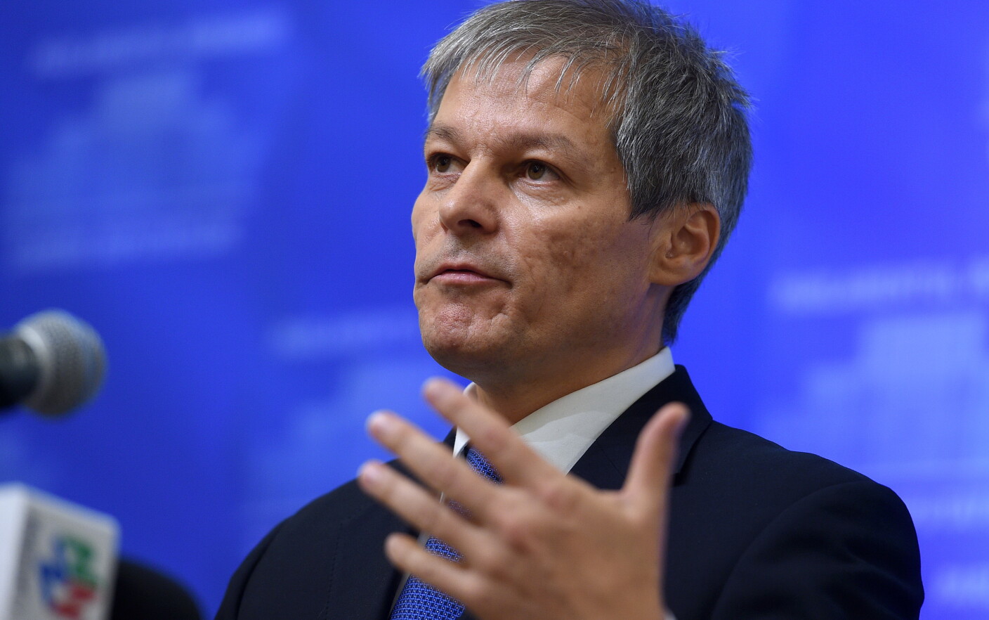 Primul test extern pentru premierul Ciolos. Pozitia Romaniei fata de ...