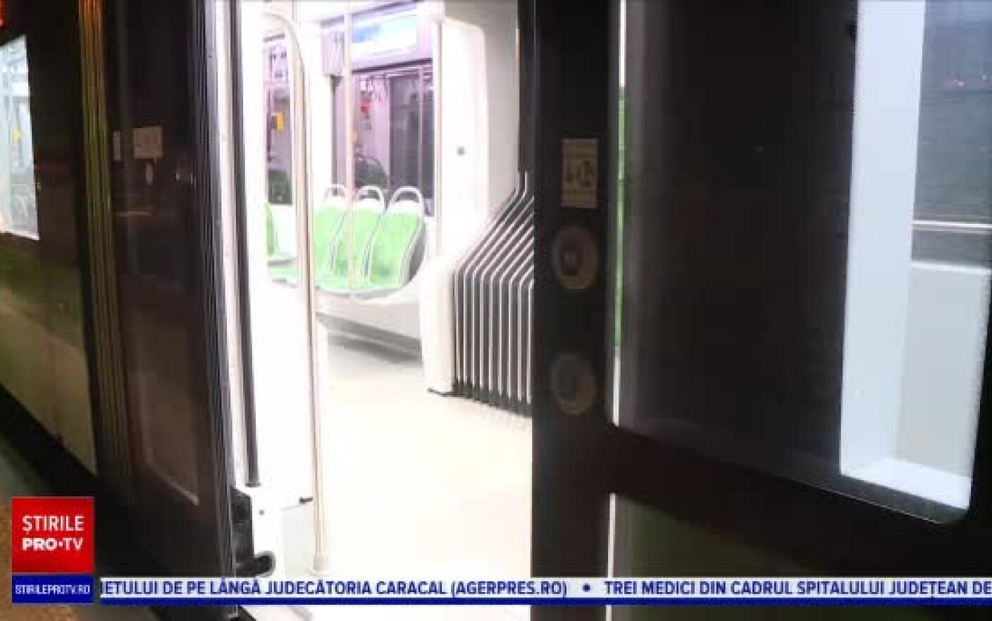 Video - Bucureștenii mai au de așteptat până vor circula cu noile tramvaie. Pe ce linie vor ...