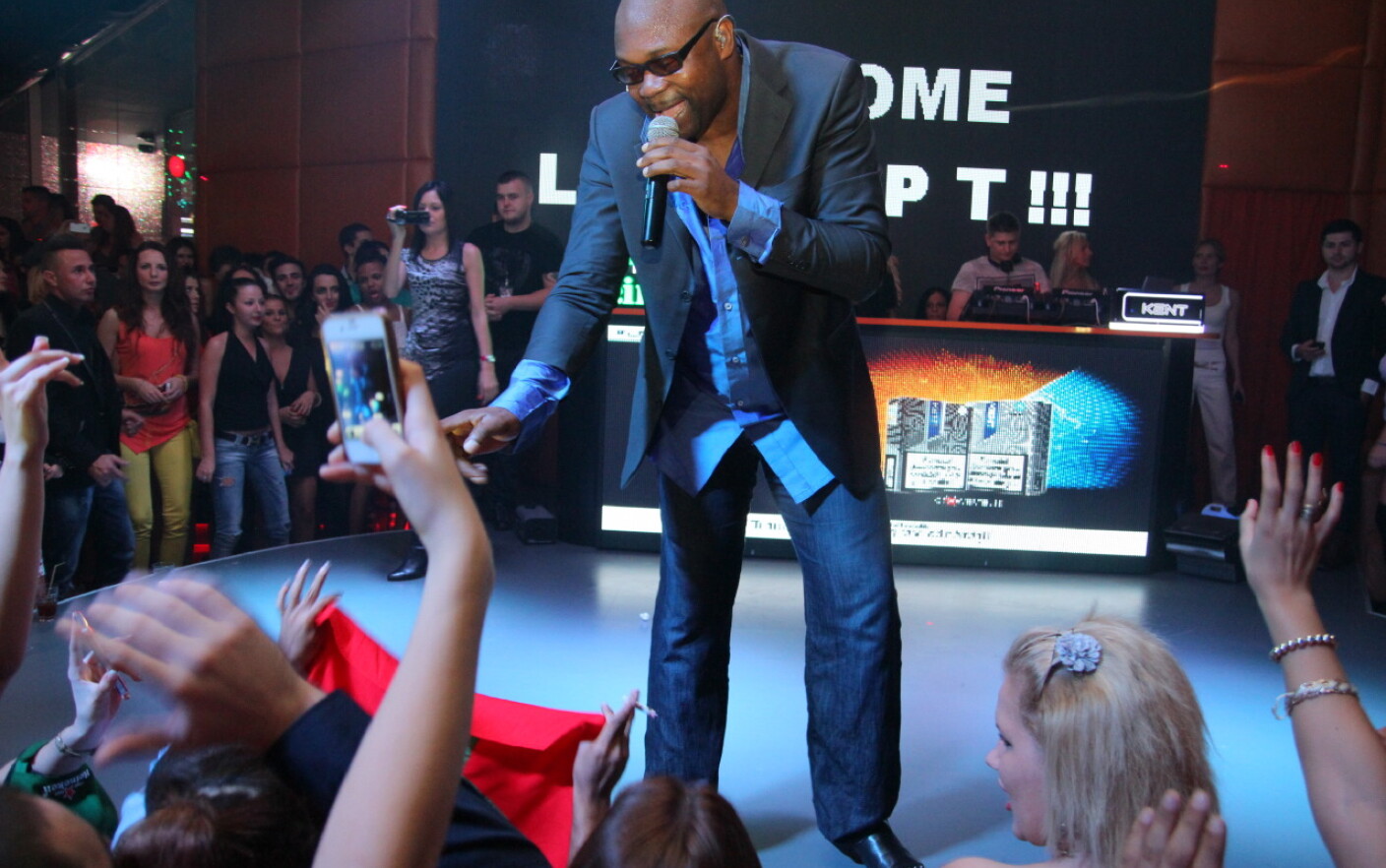 Low Deep T a cantat la Timisoara. Sute de fani au participat la concert ...