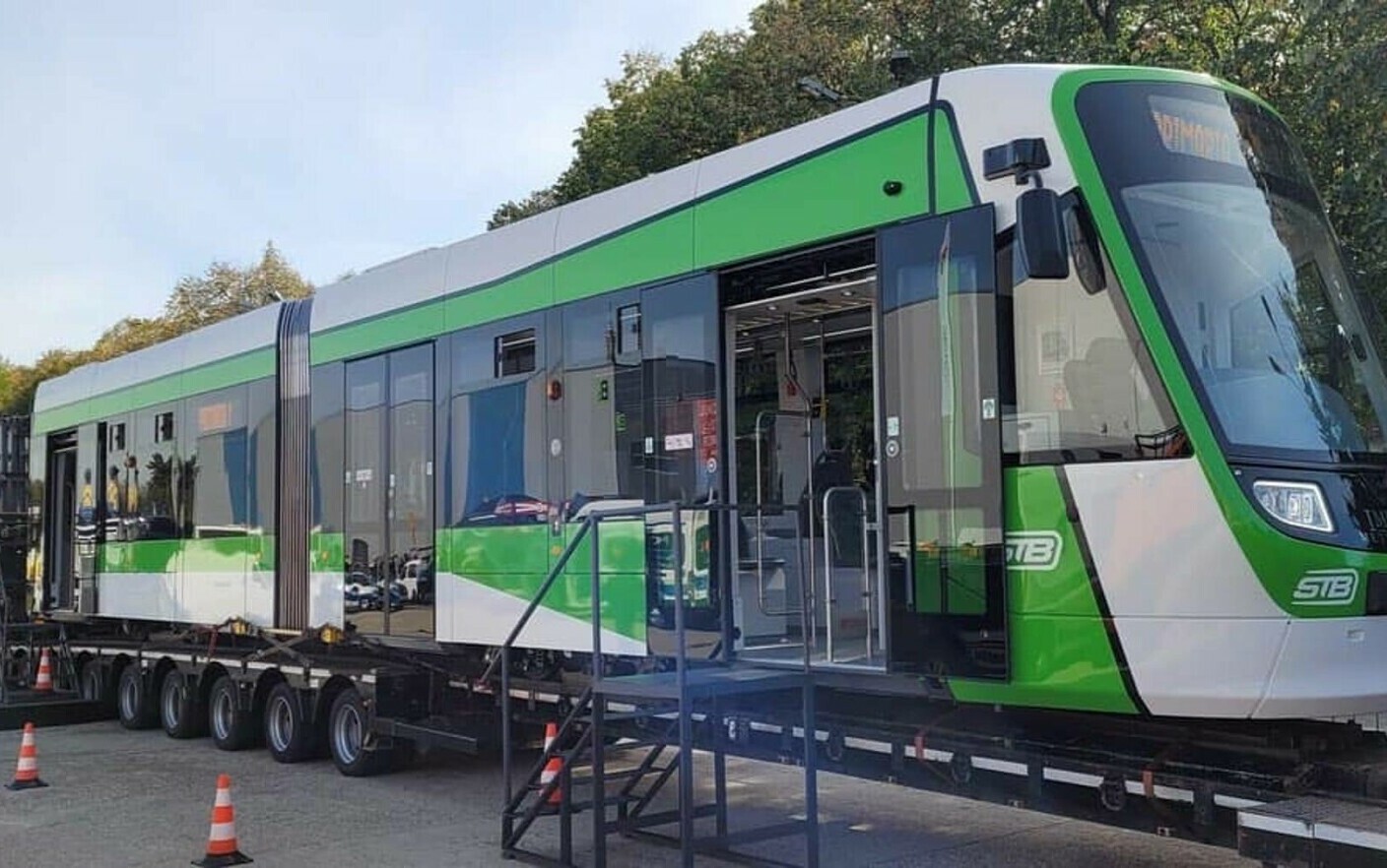 București: Noile tramvaie Imperio ar putea ieși pe traseu în luna ...