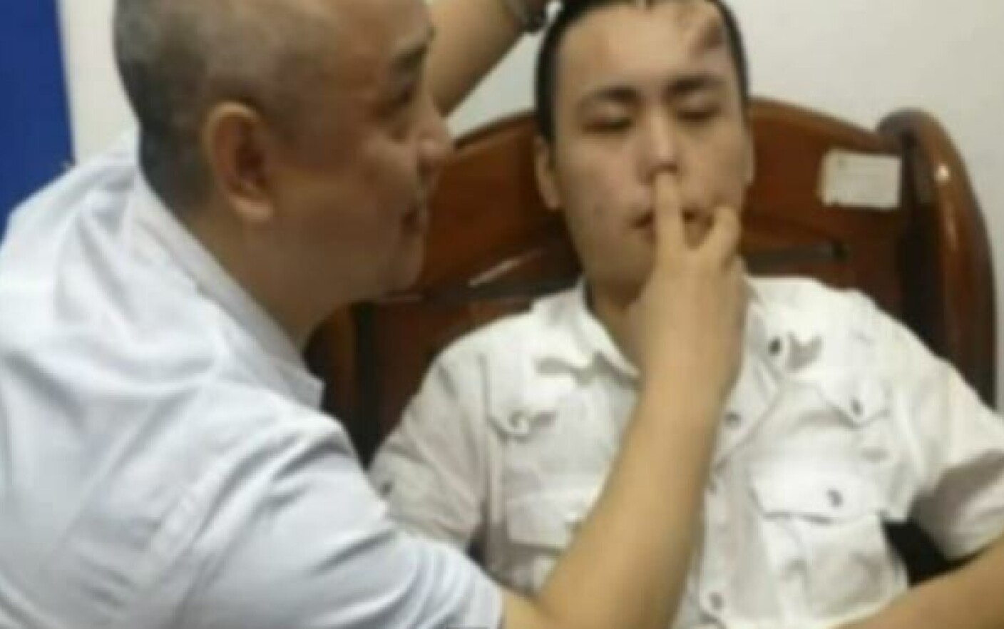 Medicii chinezi i-au crescut unui pacient un nas nou pe frunte ...