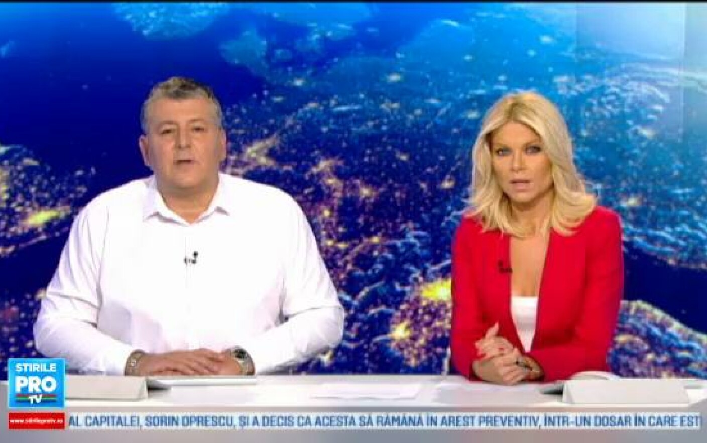 Video - Incendiile din California au dus la evacuarea a 23.000 de ...