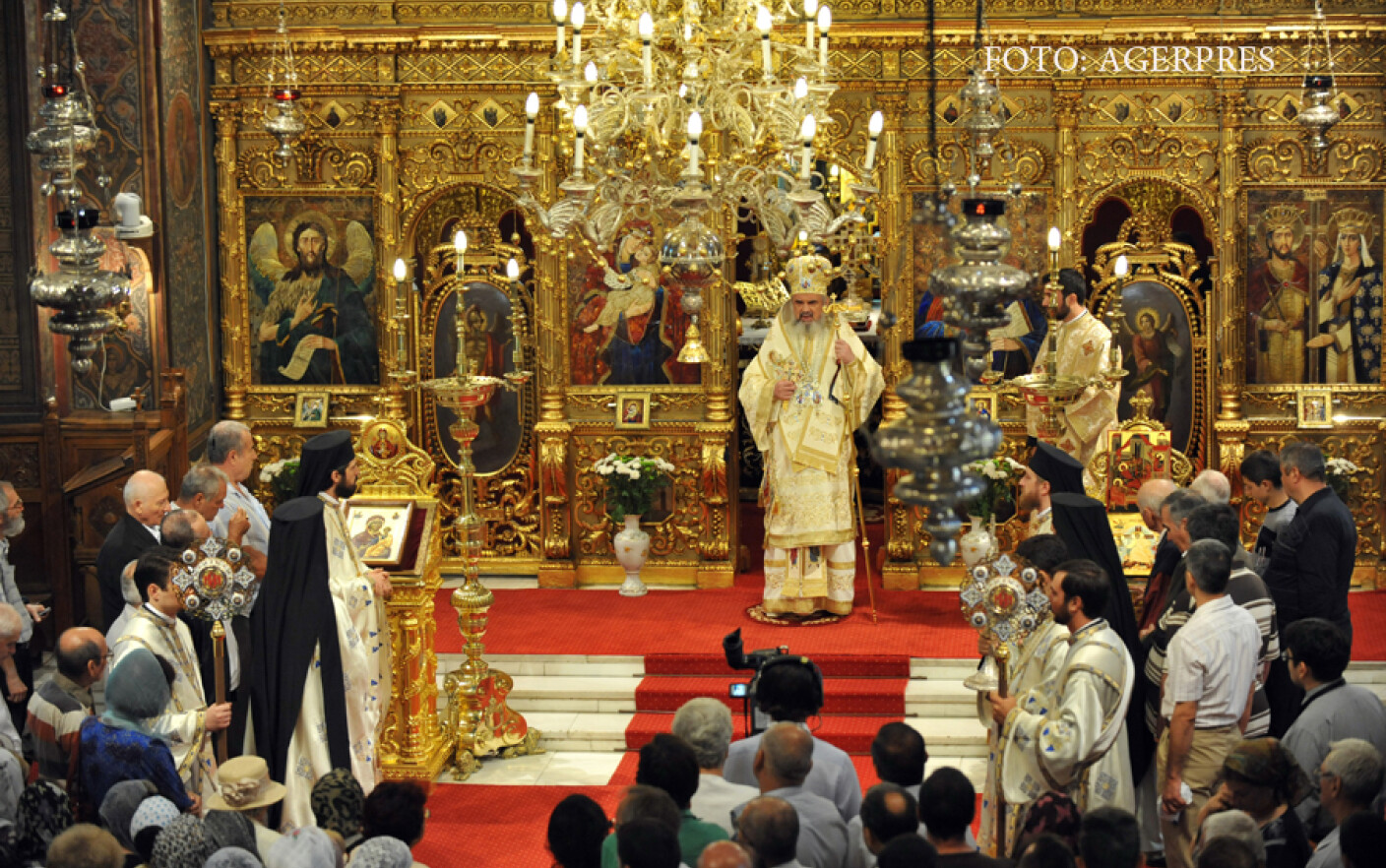 SFANTA MARIA MICA. Traditii si obiceiuri de SFANTA MARIA. Femeile care ...