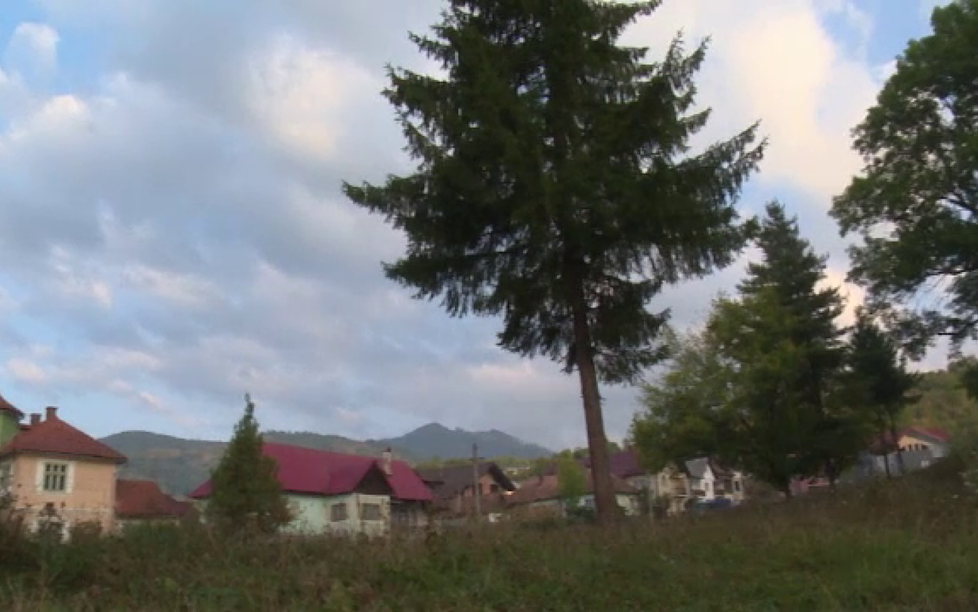 Statiunea din Romania lasata in paragina, dar care ascunde o adevarata ...