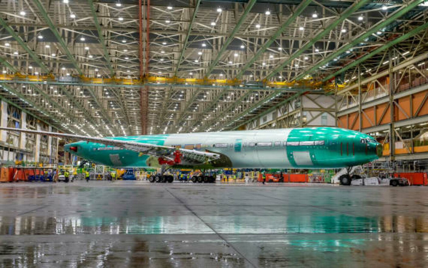 Primele imagini cu noul avion de linie 777X, de la Boeing ...