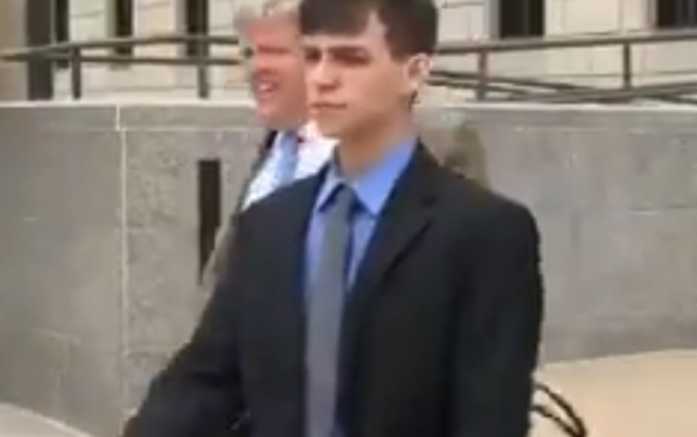 Pedeapsa primită de un tânăr pentru un apel fals la urgențe care a dus ...