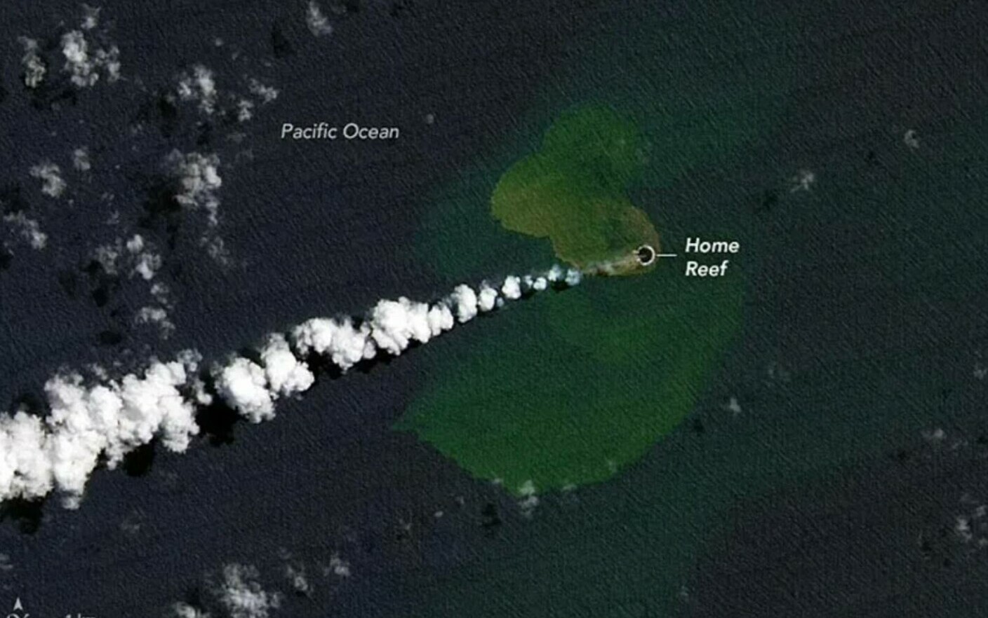 O nouă insulă s-a format în Oceanul Pacific, după ce un vulcan a erupt ...