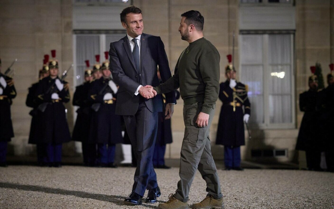 Franţa urmează să livreze Ucrainei alte 40 de rachete cu rază lungă de ...