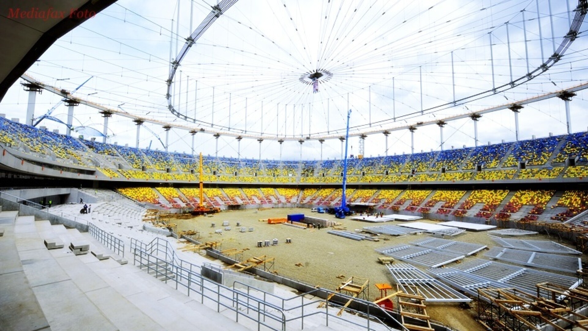 Stadionul National Lia Manoliu este 90% gata. Duminica e deschis ...