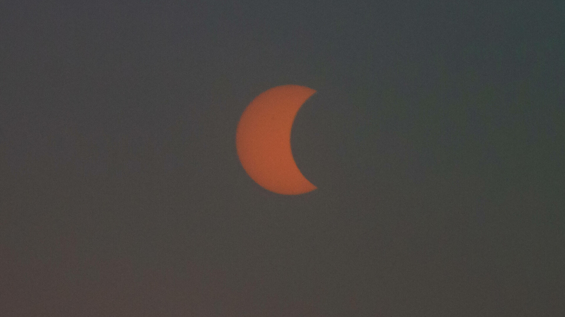 Eclipsa totală de soare, aprilie 2023. Imagini spectaculoase transmise ...