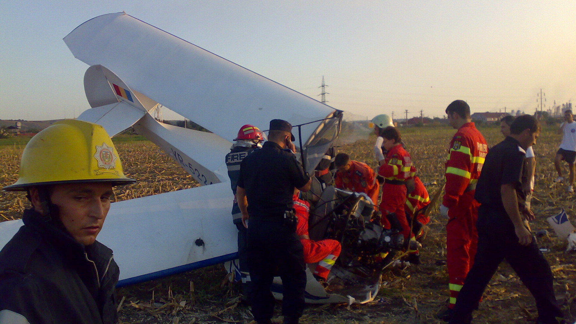 Avion prabusit langa Targu Mures! Pilotul, in stare grava la spital ...