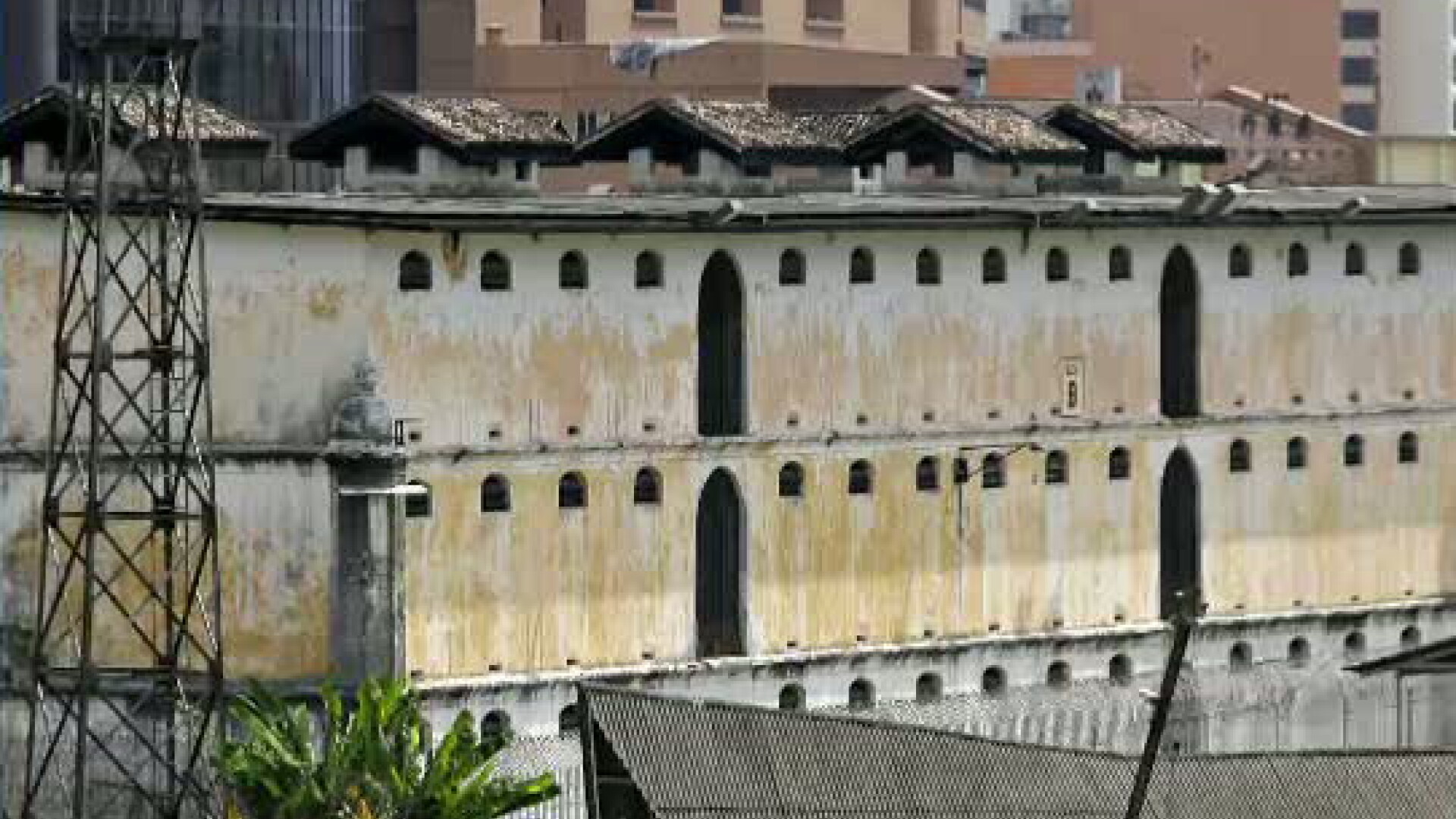 Un roman risca pedeapsa capitala in Malaezia. Daca va fi gasit vinovat ...