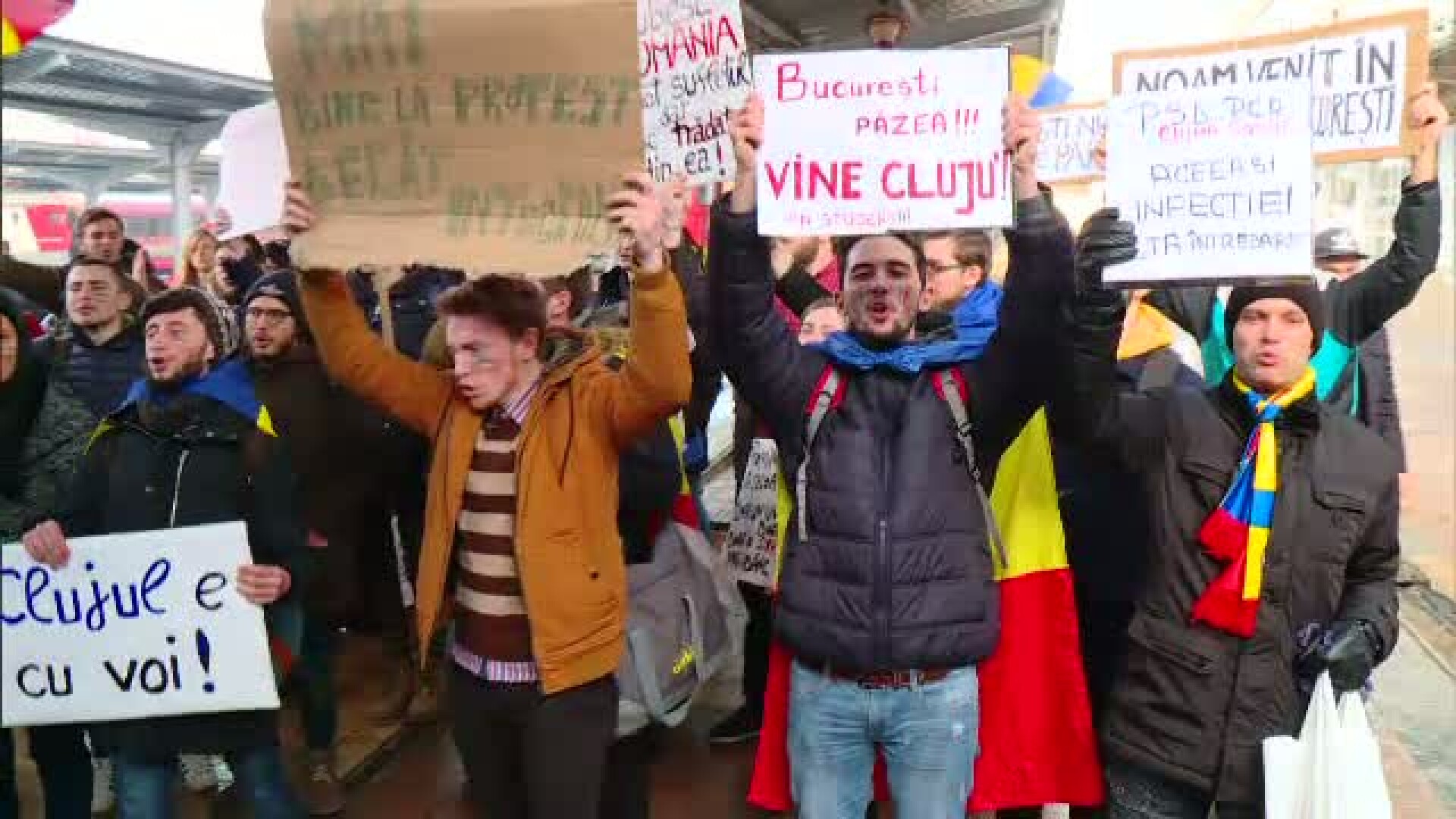Studenti din toata tara au venit gratuit la Bucuresti cu trenurile, ca ...