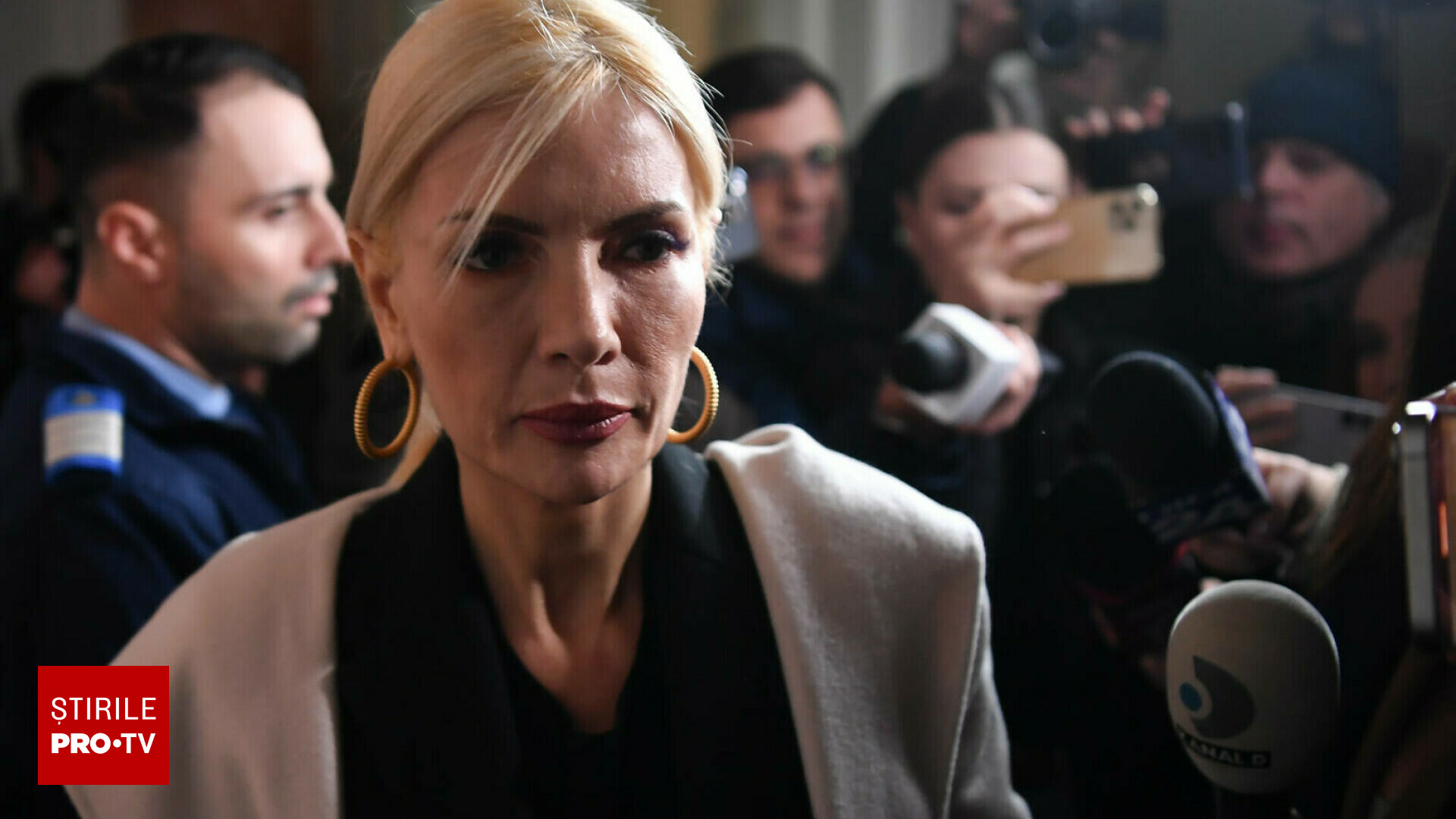 Laura Vicol a încasat într-o zi 58.000 € din banii clienților Nordis ...