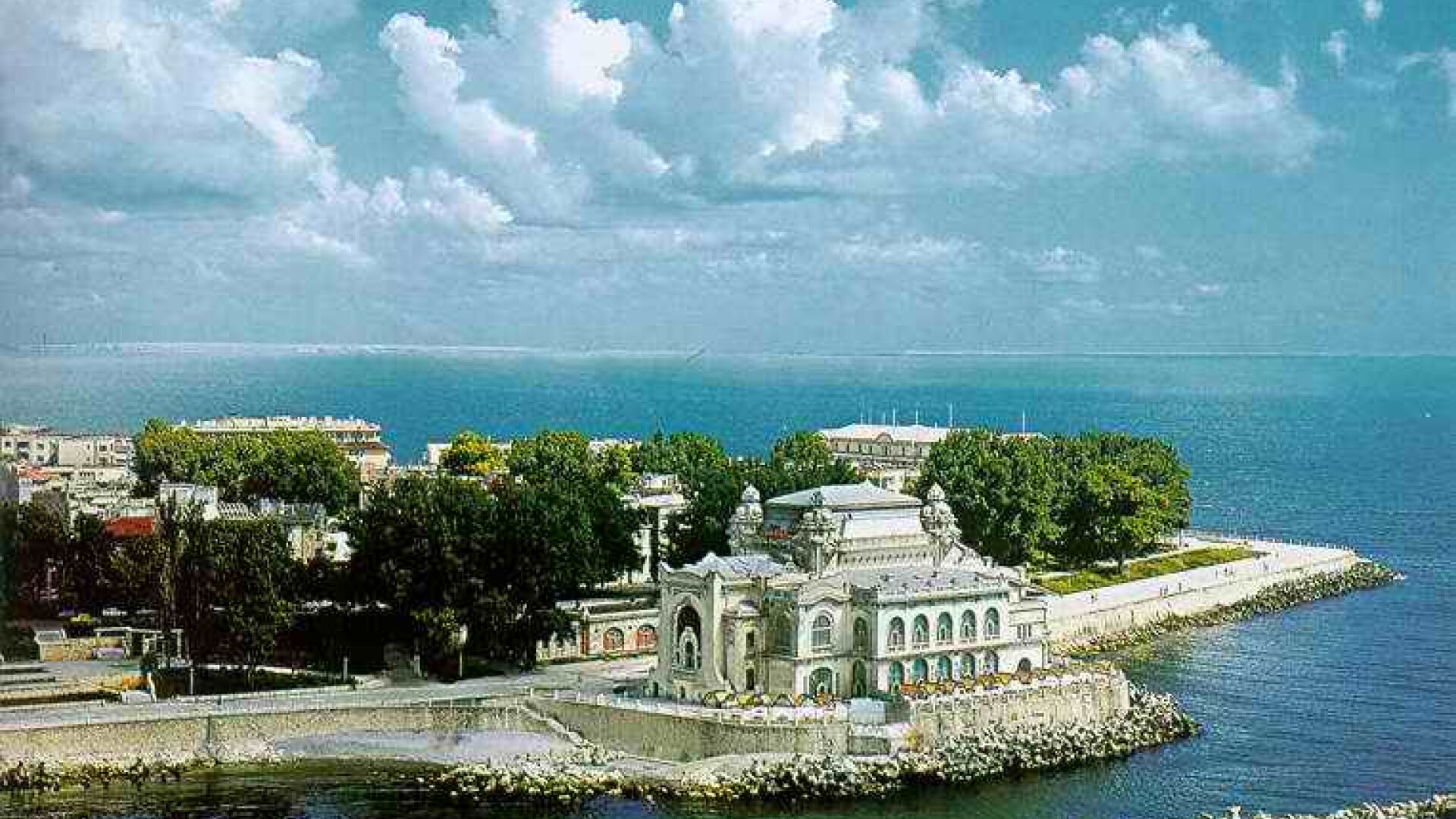 Amenintare cu bomba la Cazinoul din Constanta - Știrile ProTV