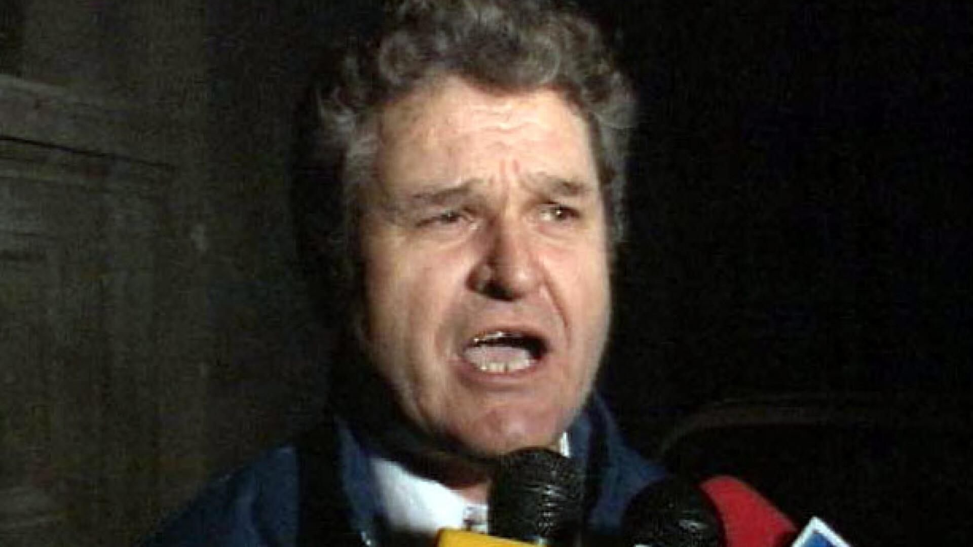 Faur Isaia, cel care a aruncat cu cerneala in Constantinescu ...